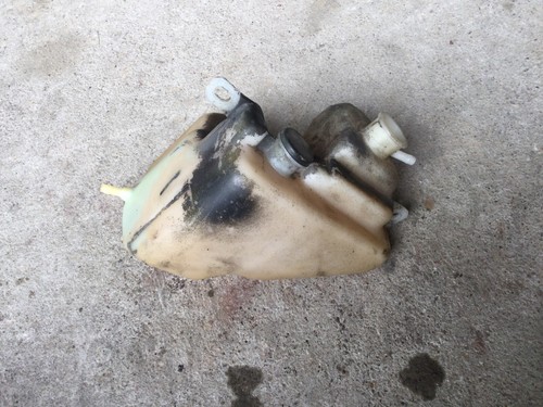 1997 97 Yamaha rt100 rt 100 injector oil tank reservoir | eBay
