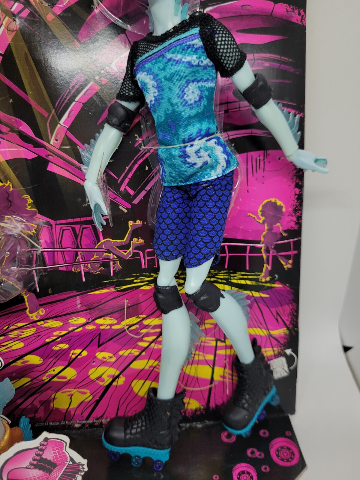 MONSTER HIGH Gill Webber and Lagoona Blue Doll Wheel Love 2014 Mattel ...