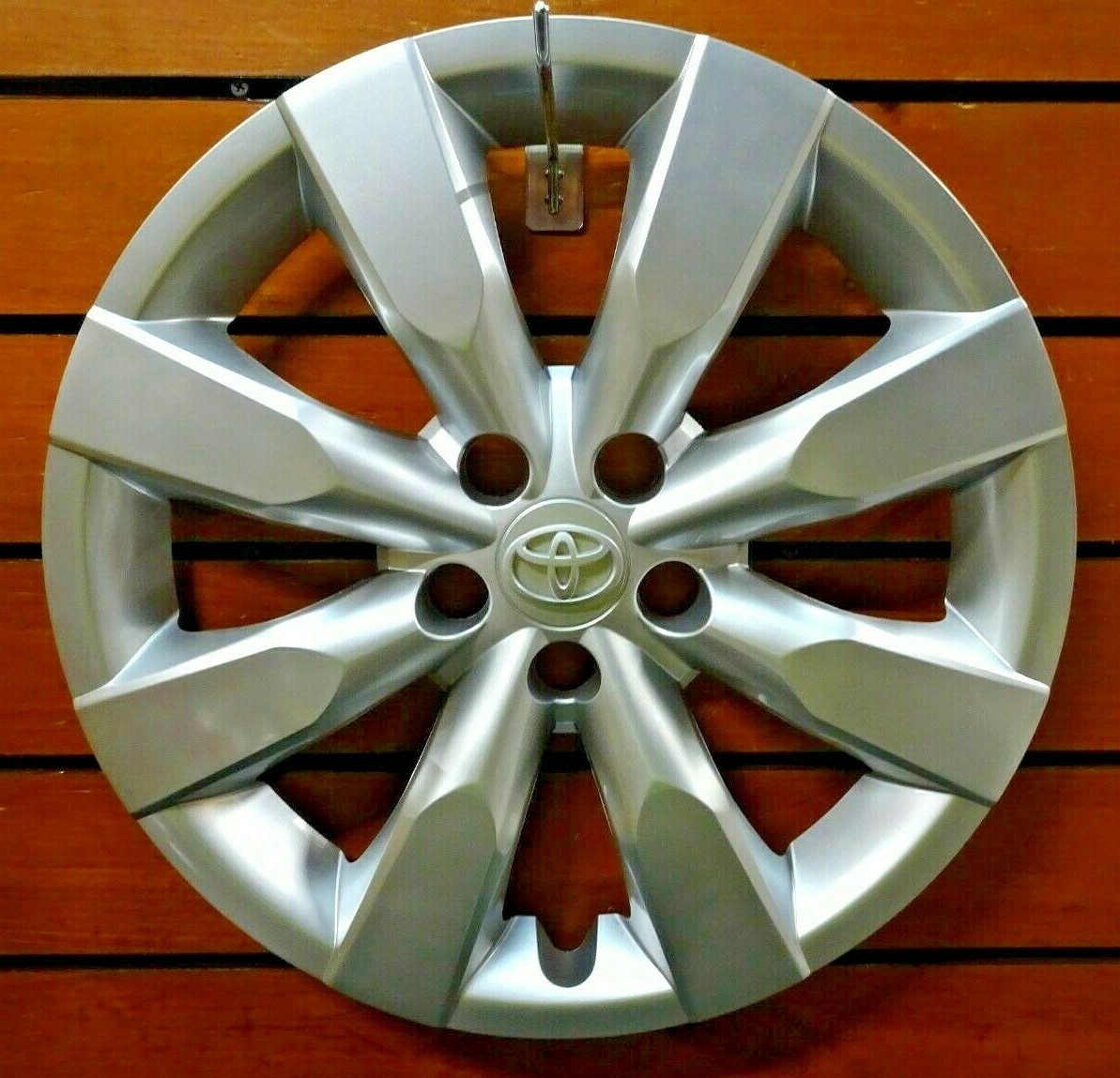(1) New 2014 2015 2016 16” inch Fits Toyota Corolla Hubcap Wheel Cover ...