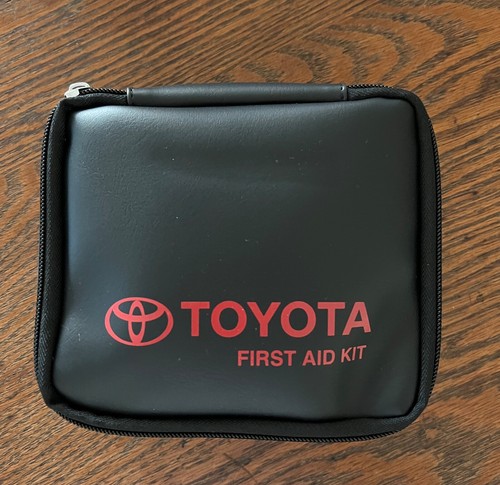 OEM Genuine TOYOTA Emergency FIRST AID KIT, PT420-00220 | eBay
