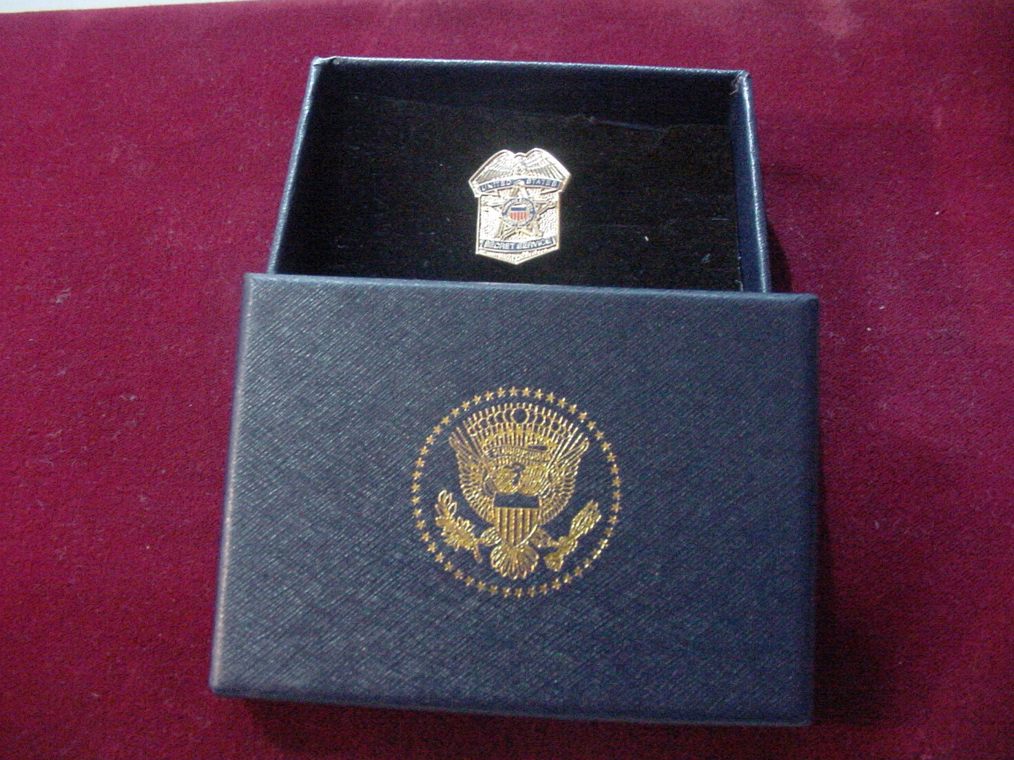 Presidential secret service shield lapel pin - New | eBay