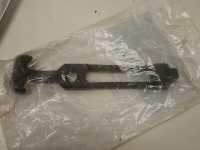 Genuine OEM INTERNATIONAL LATCH (only) 3562469C1 Free Shipping | eBay
