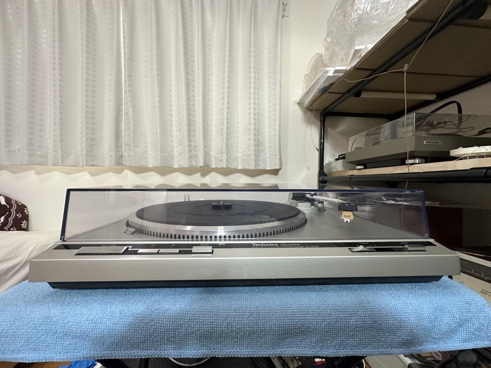 Technics SL-Q303 Quartz Lock Direct Drive Automatic Turntable working ...