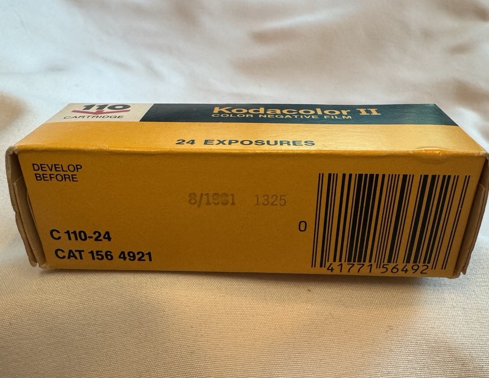 Vintage Kodak Kodacolor II Color Film Cartridge C110-24 Exp 08/1981 ...