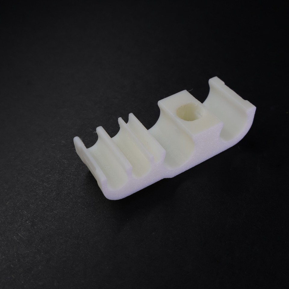 BMW E30 Brake Line Holder Fuel Pipe Bracket Plastic Mount 6x Replaces ...