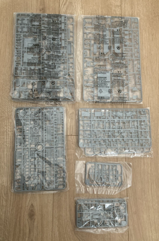 Riich Models Kit RV35027 - Universal Carrier Mk II - 1/35 - Pts Sealed ...