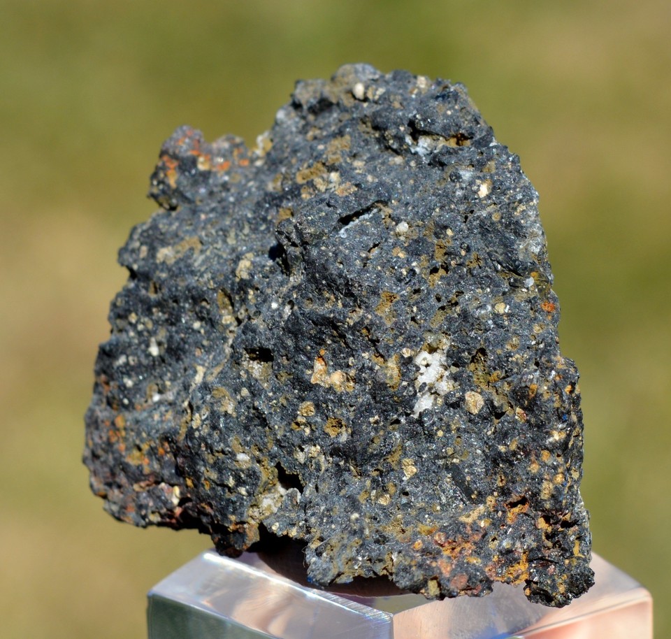 Basalto Augite 57 Grammi - Ginostra, Isola Di Stromboli, Lipari, Italia ...