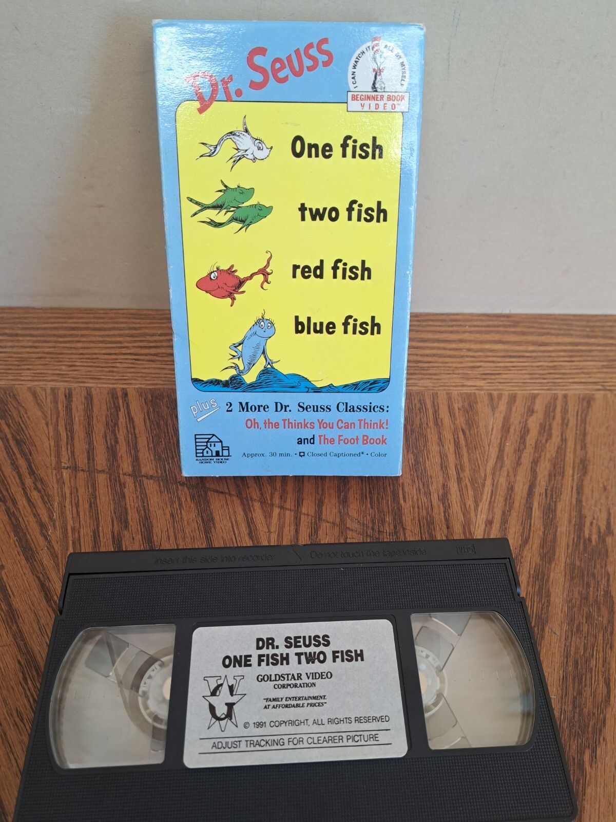 Dr. Seuss - One Fish Two Fish Red Fish Blue Fish (VHS, 1994 ...