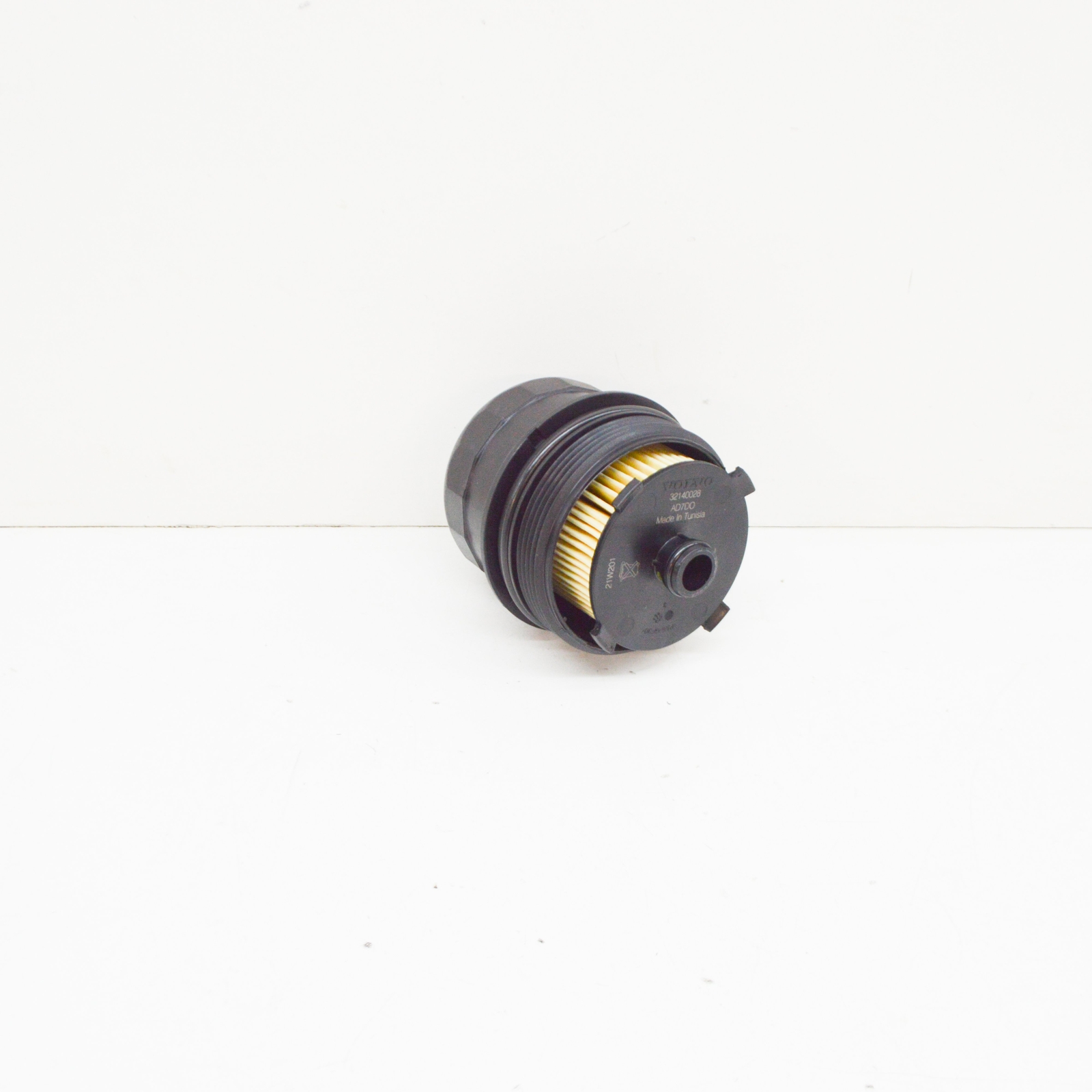 VOLVO S60 II MK2 Engine Oil Filter Housing 32140027 NEW | eBay