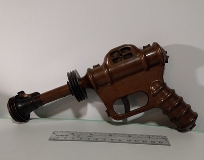 Vintage 1930s Buck Rogers 25th Century Disintegrator Toy Space Ray Gun ...