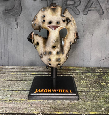 Friday the 13th Jason Mask Jason Goes To Hell Part 9 Mask Display Stand ...