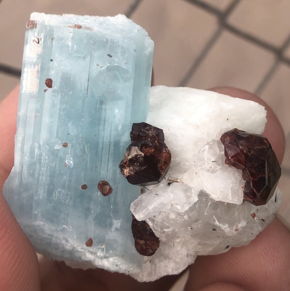 Rare Skardu Pakistan Aqua & Garnet Crystal - Stunning 26.66g Gemstone ...