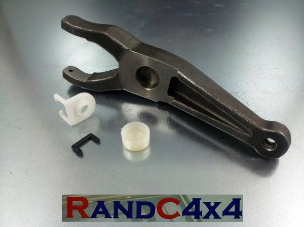 576137 Land Rover Defender TD5 V8 Clutch Fork Release Arm kit inc Bush ...