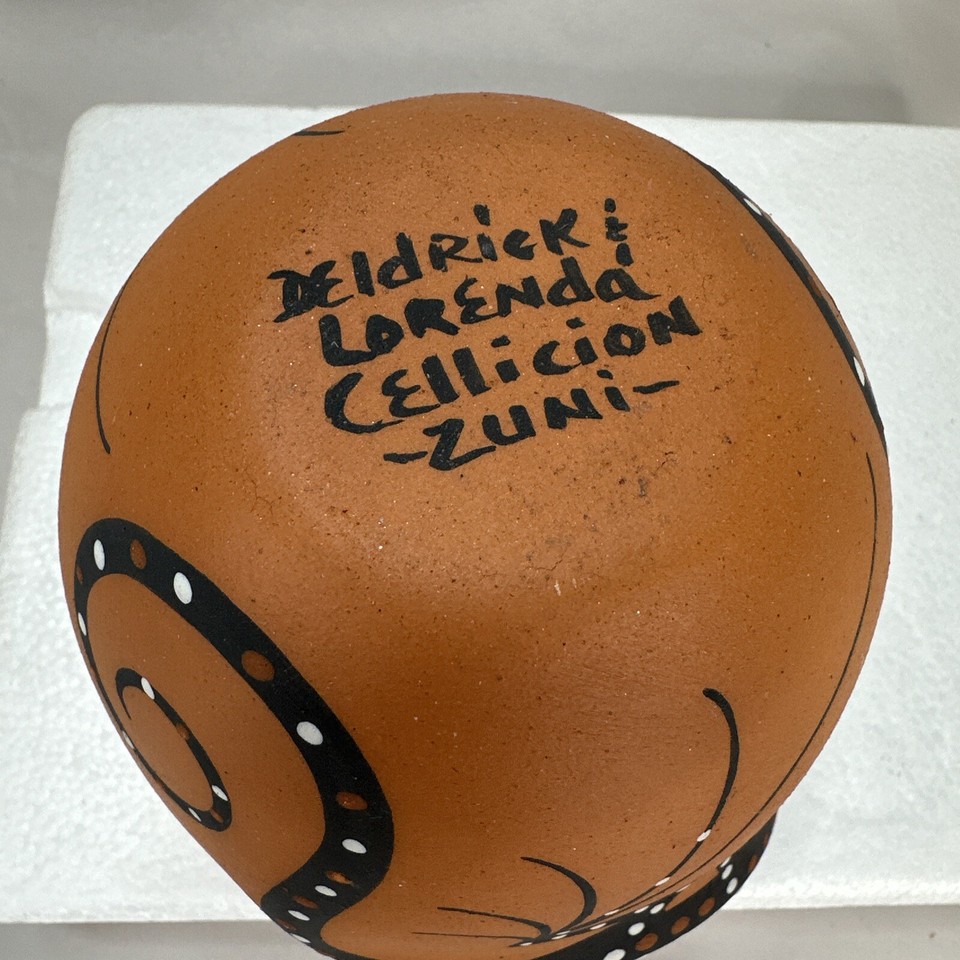 Zuni Pottery Deldrick Lorenda Cellicion Lizard Native American Signed ...