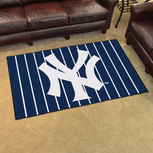 New York Yankees Large Area Rug - 44" x 71" 32oz Nylon Face with ...