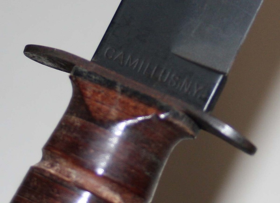 RARE FIRST ISSUE WW2 CAMILLUS US NAVY MK2 FIGHTING KNIFE SCREW POMMELL ...