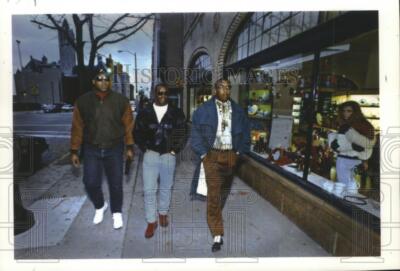 1992 Press Photo Packers Tootie Robbins (L), Harry Sydney and Darryl ...