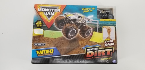 Monster Jam Max D Monster Dirt Deluxe Set, Featuring 16 Ounces of ...
