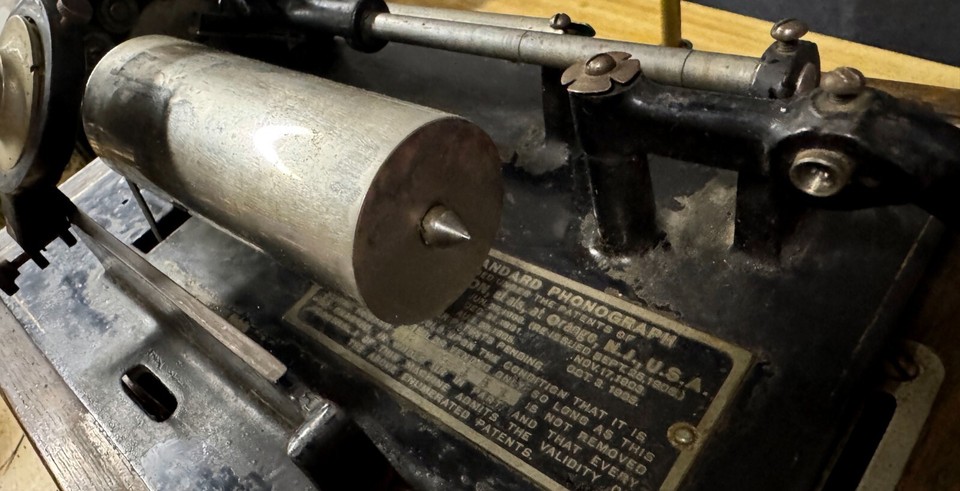 Antique Edison Standard Model B Cylinder Phonograph – 1911 – Blue ...