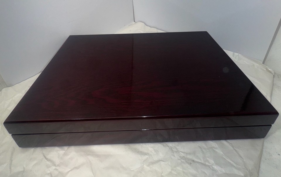 42-Piece Silver Tone Flatware Set with Wood Display Case | eBay