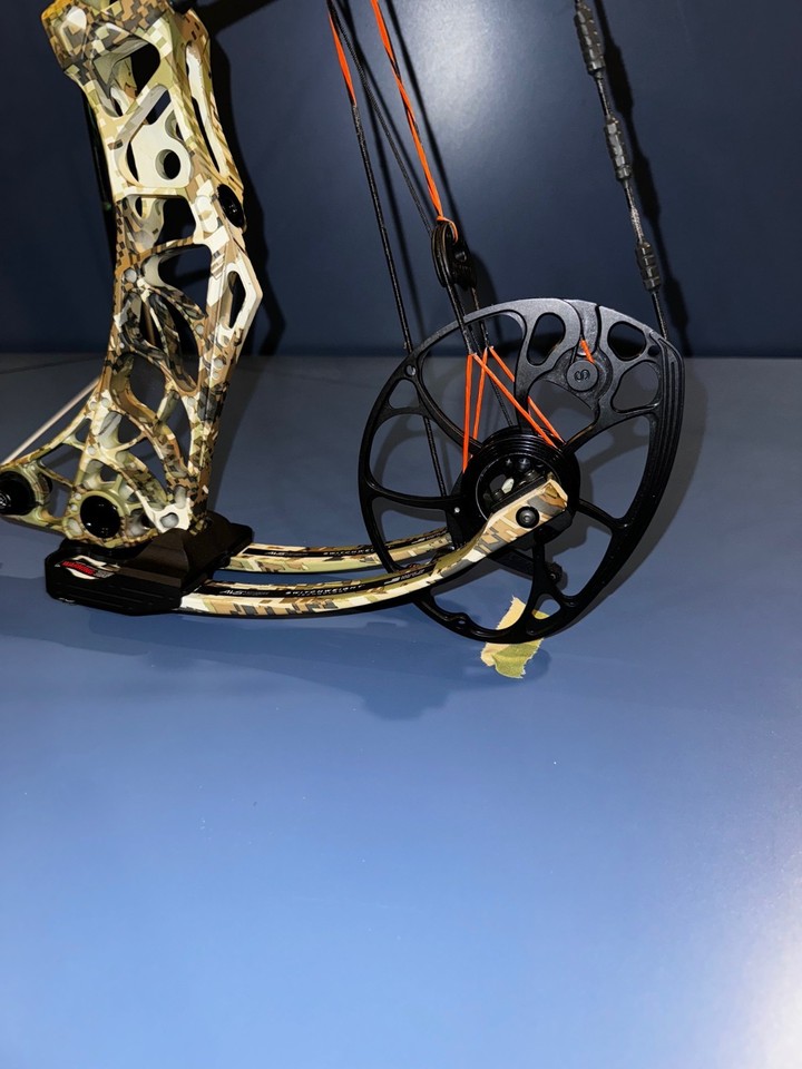 Matthews V3 31 Compound Bow 27.5" Draw Length 60LB with Hamskea Limb ...