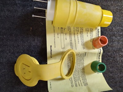 Plugs - 125V Twist Lock