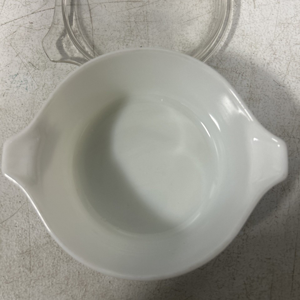 PYREX Ovenware 1 1/2 Pt Covered Round Dish 472 & Lid 470C White Vintage ...