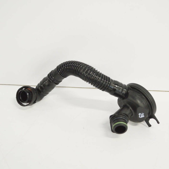 Mercedes-Benz C-class W204 Breather Hose Pipe A1560100370 6.2 Petrol ...