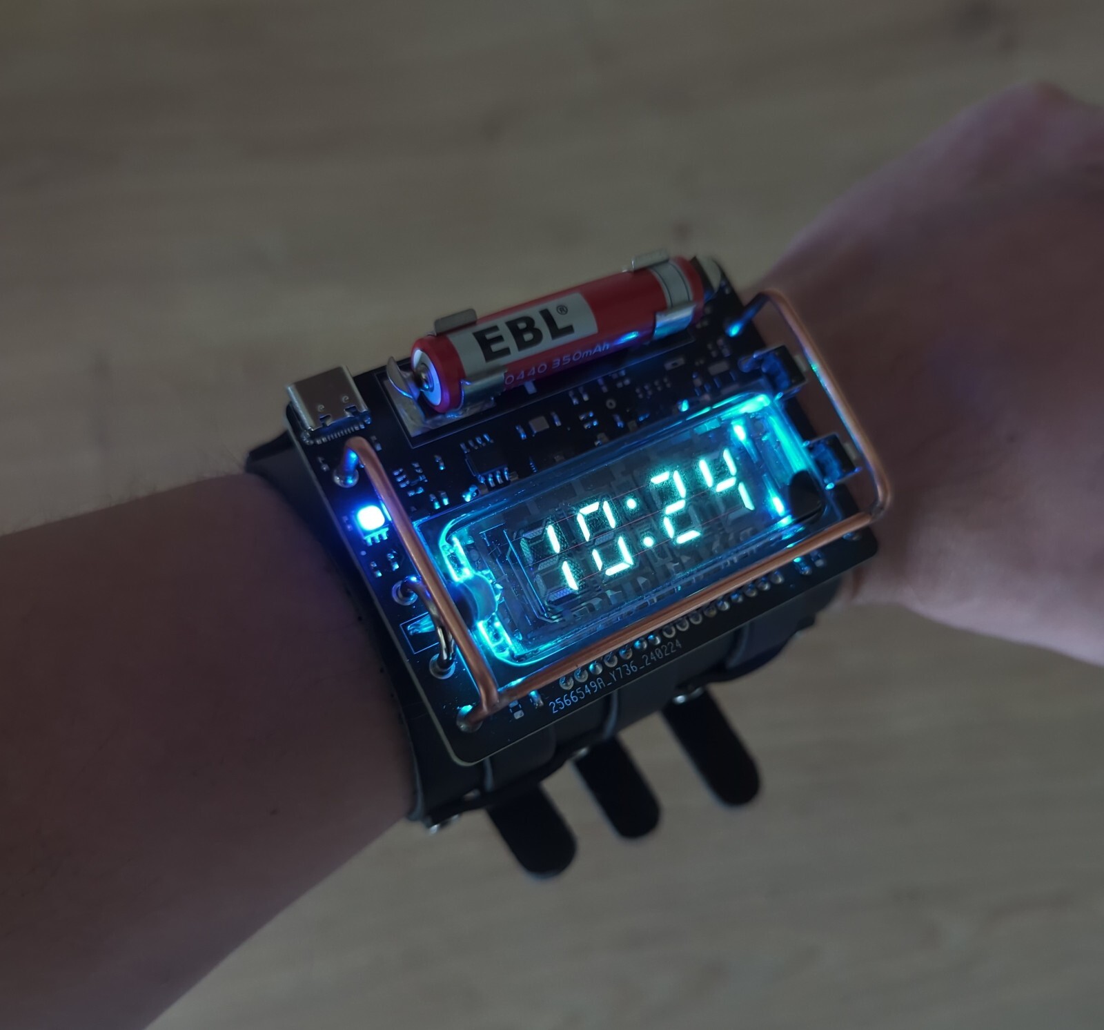 NIXIE VFD ERA WRIST WATCH BASED ON VFD TUBE IVL2-7/5 NEW type C || auto ...