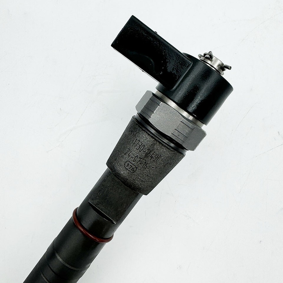 1x Diesel Fuel Injector 6470700087 For Mercedes Dodge Sprinter OM647 2 ...