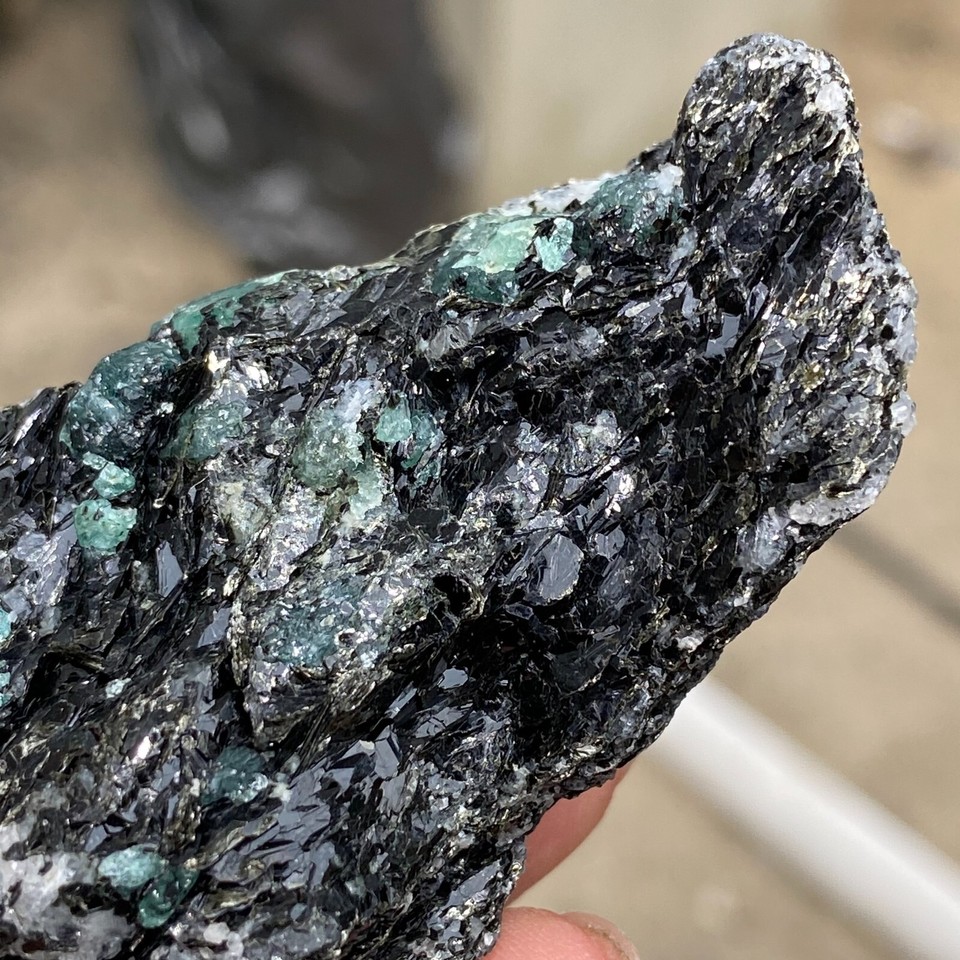 375ct Raw Emerald Natural Gemstone Blue-Green Crystal Rough Specimen ...