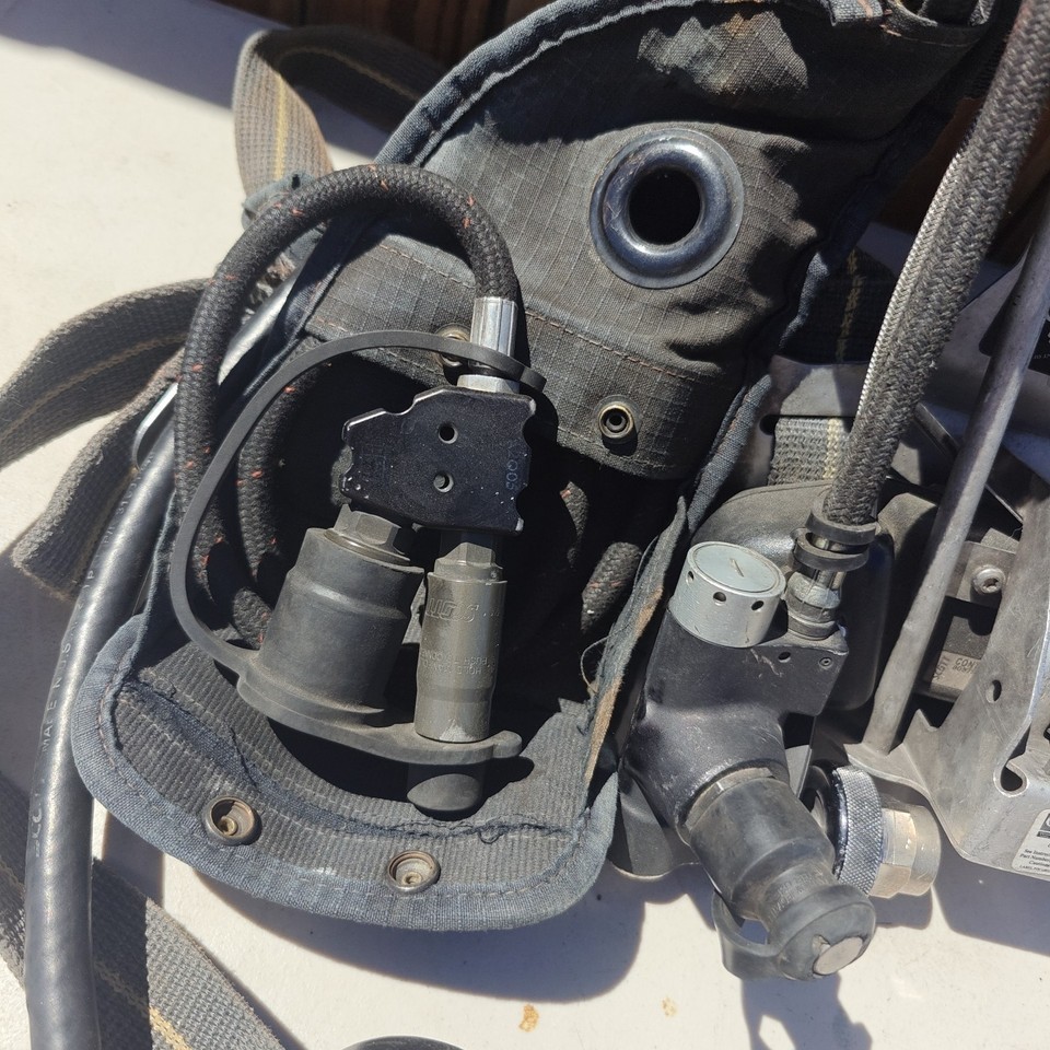 Scott 4.5 SCBA Harness with Air Supply Gauge E-Z Flo Regulator | eBay