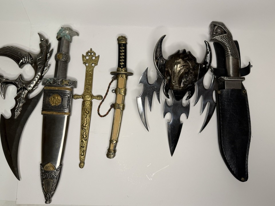 Huge Lot Of 20 Display Knives And Daggers See All Pictures Great Lot ...