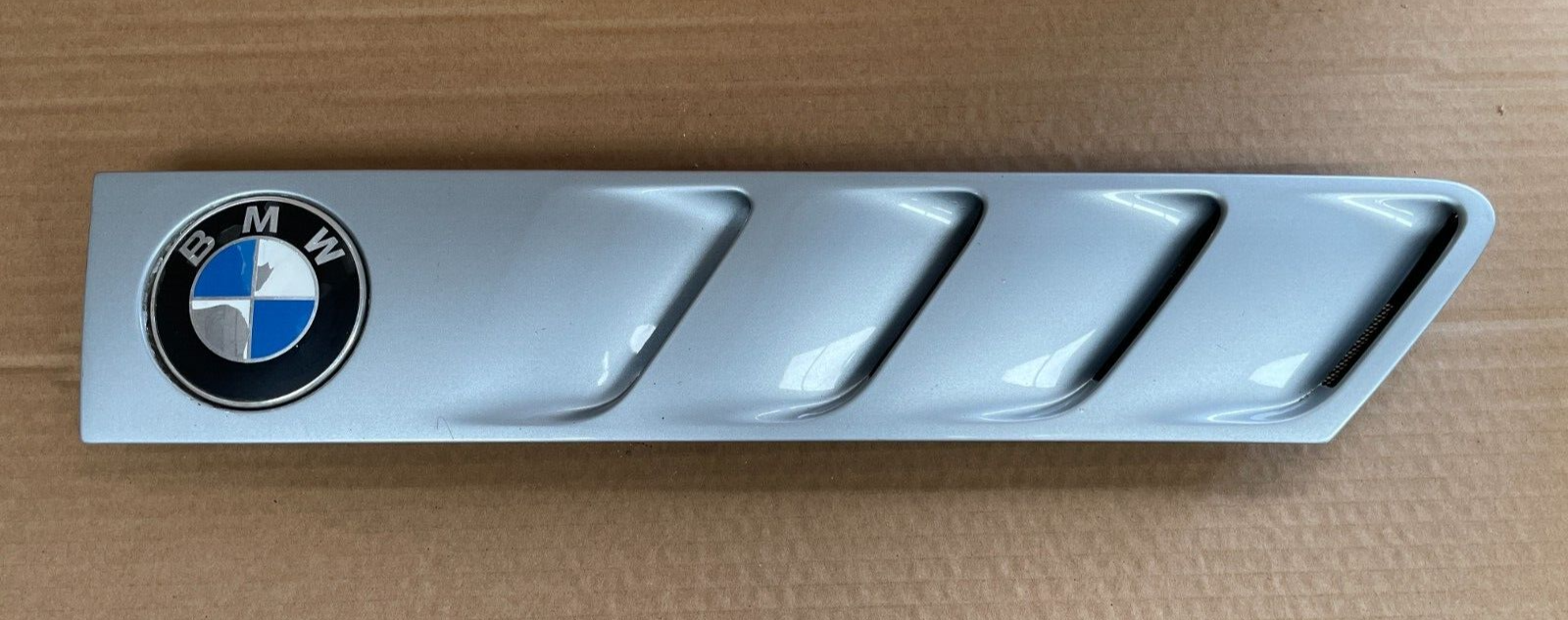 BMW Z3 Drivers Side Bonnet Vent P Reg Arktissilber / Arctic Silver ...