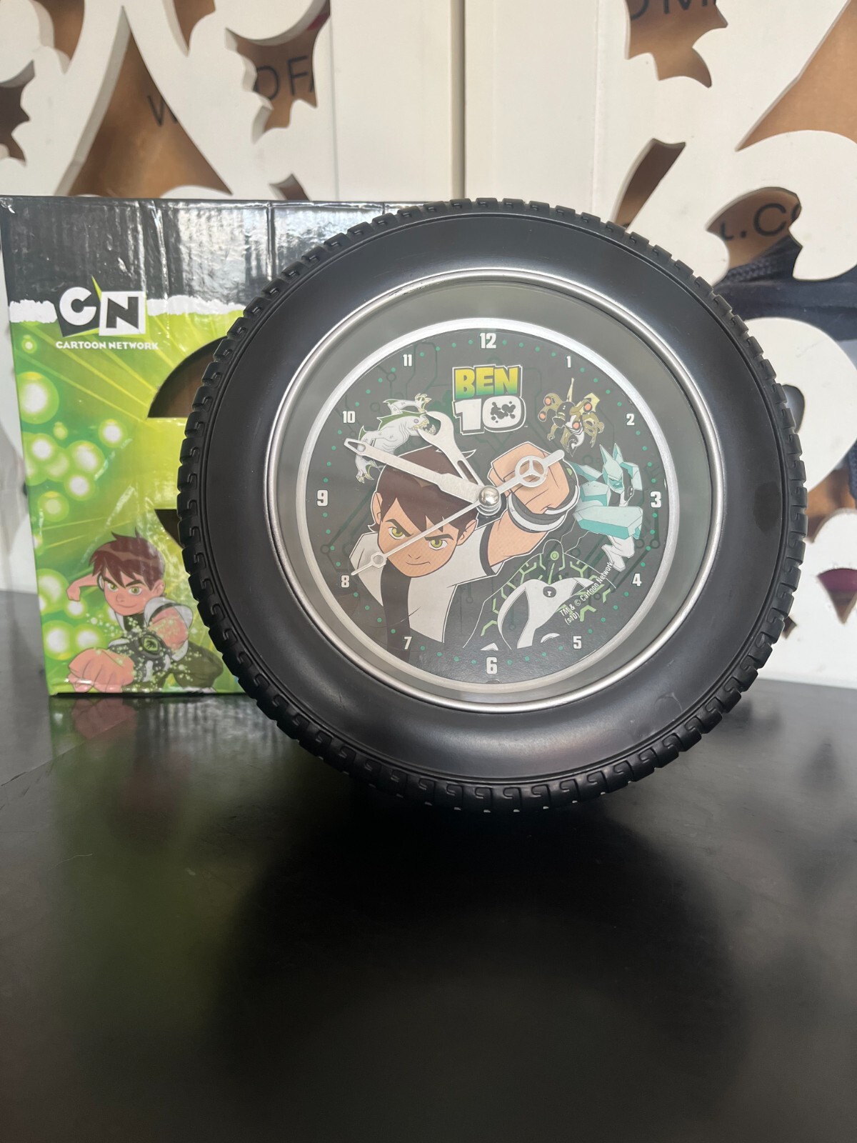 Cute - BEN 10 - Mantle or Wall Clock - Tyre Shape - Tools Hands - New ...