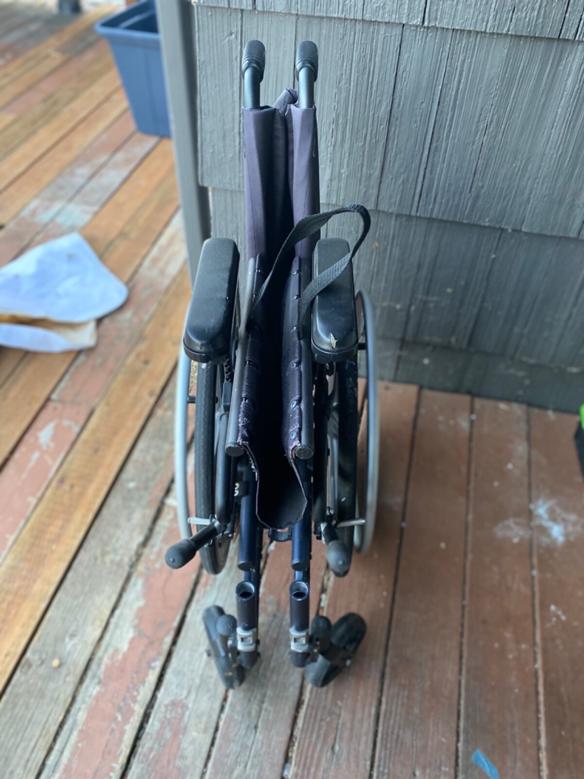 Ki Mobility Catalyst5Vx Catalyst 5Vx Folding Manual Wheelchair, Easy ...