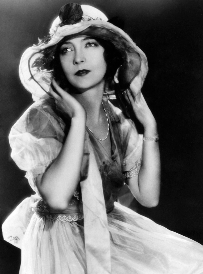 Actress LILLIAN GISH Classic Portrait Picture Poster Photo Print 4X6 | eBay