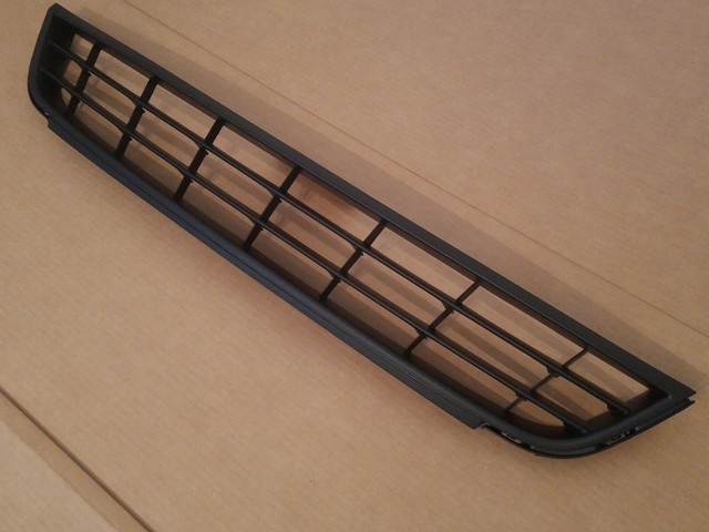 VW Jetta 2011-2014 Front Bumper Lower Center Black Grille 5c68536779b9 ...