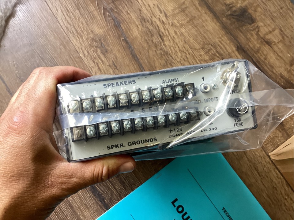 NOS NEW Loud Hailer LH-300 & Mic Horn PA Yelp Wail Alarm Free Ship | eBay