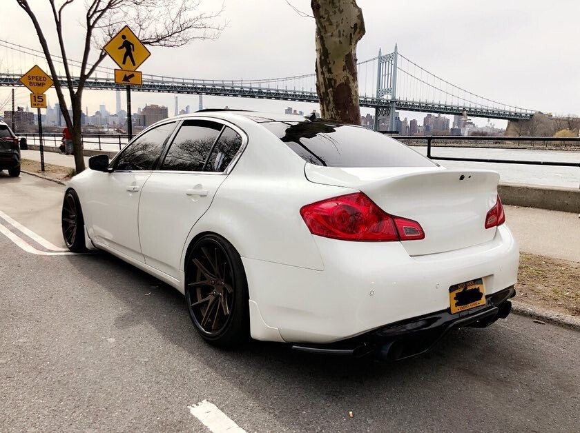 For Infiniti G35/G37 Sedan Top Secret look rear bumper diffuser ...