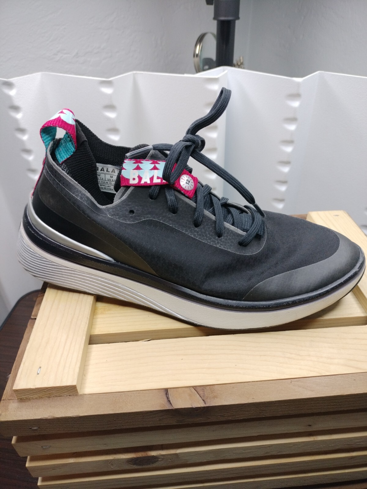 Bala Twelves Black Nursing Sneaker Shoes Size 7.5 - Gem