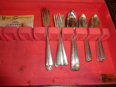 *1881 Rogers Oneida LTD SilverPlate Silverware Set w/ box Brookwood ...