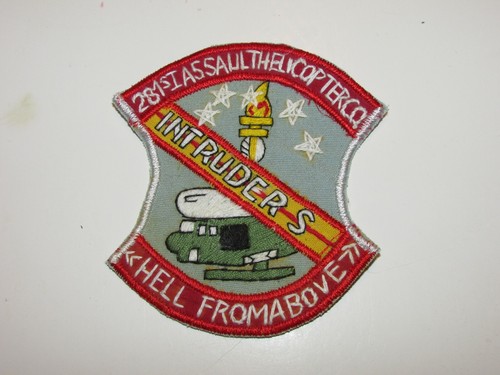 e3089 US Army Vietnam 281st Assault Helicopter Company Intruders Patch ...