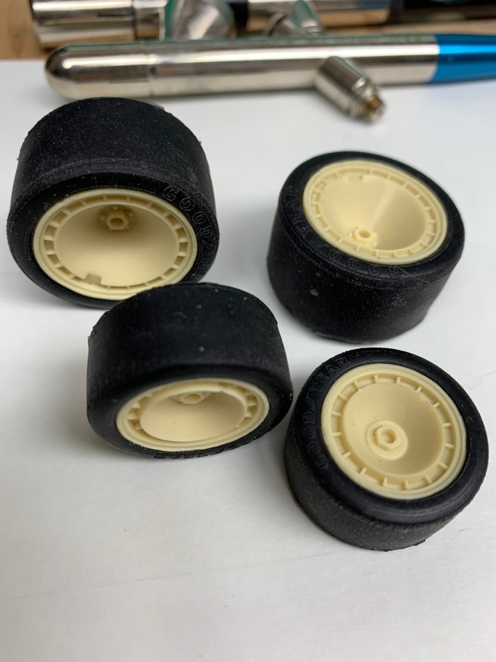 1/24 Kremer Porsche 935 K3/Mustang GTP IMSA resin wheel and tire set (4 ...