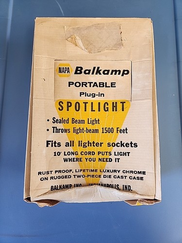 Vintage Napa Balkamp Plug-in Portable Spotlight 4-4500, Plugs Into ...