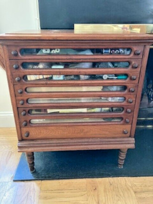 Spools & Thread - 2 Drawer