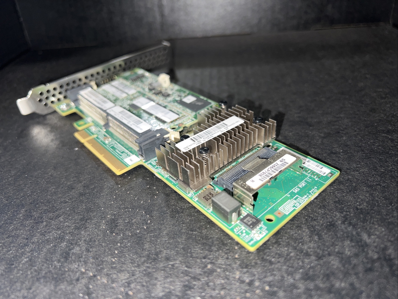HPe P440 Controller Smart Array 4GB Cache 12GB/s SAS 726823-001 784483 ...