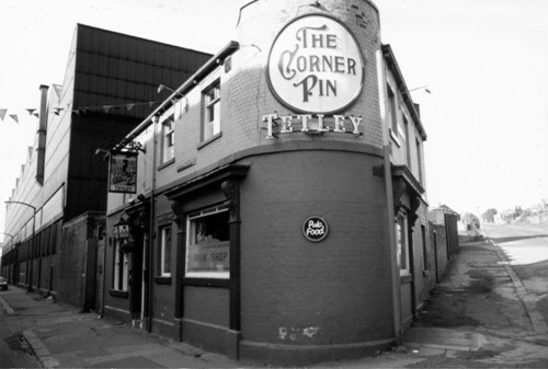 PHOTO THE CORNER PIN PUB SHEFFIELD 1988 | eBay