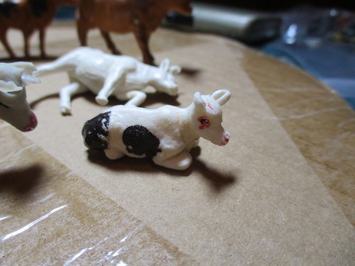 Vintage Unbranded Lot of (12) Plastic Cows & Calves Different Sizes | eBay