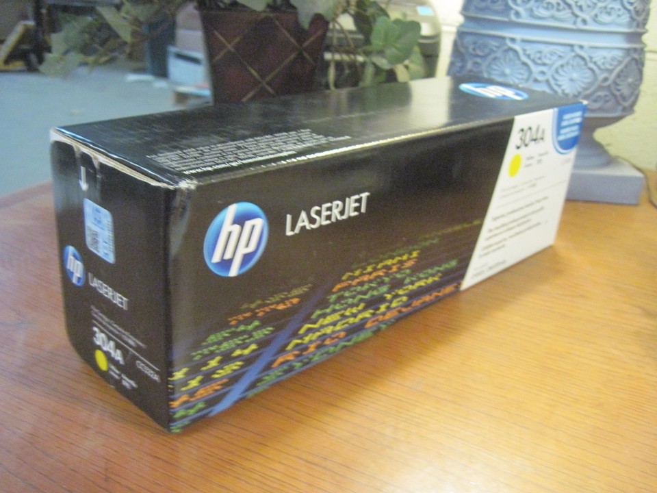 NEW SEAL! GENUINE HP CC532A 304A Yellow Toner Cartridge CM2320 CP2025 ...
